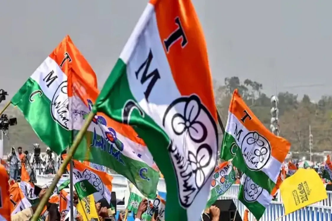 clash between two groups of tmc over house for all project beneficiary ...
