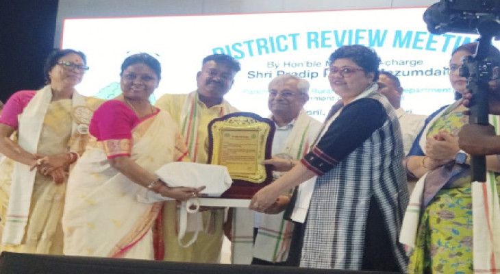 Devashree Bhattacharya honored for driving ambulance, hearse during Corona