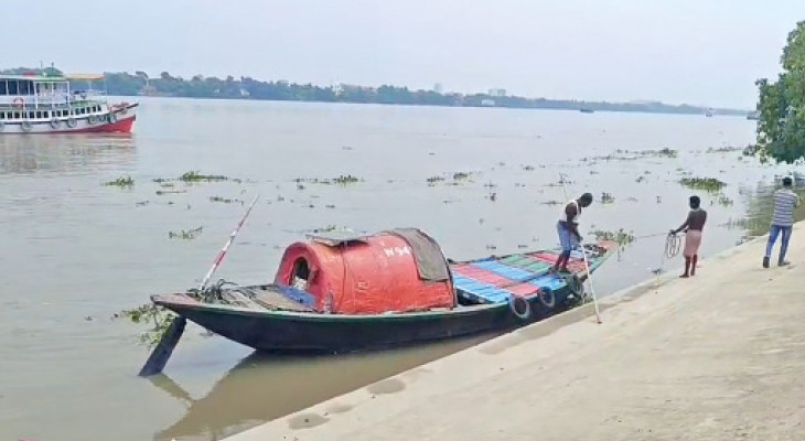 Udayanarayanpur residents in panic as river embankment repair work not ...