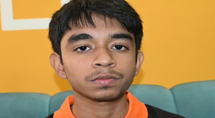 madhyamik 2025 first boy adrita sarkar