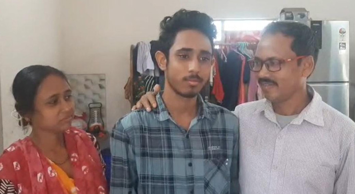 Ankan Mandal student of Taki Ramakrishna Mission High School, secured sixth place in Madhyamik