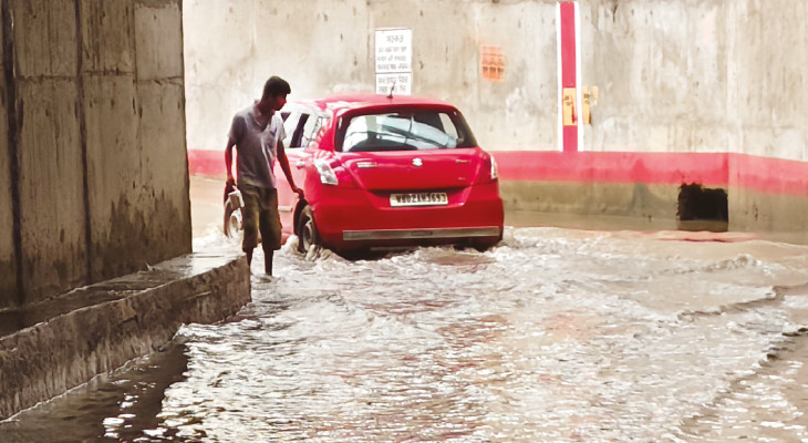 Waterlogging in Bablari underpass