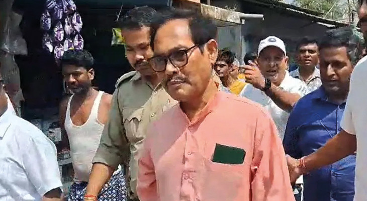 BJP MP from Jalpaiguri takes initiative to resolve problems of tea gardens under central government