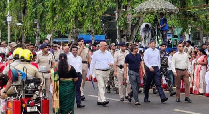 Chief Secretary Manoj Pant is reviewing last-minute preparations at Digha