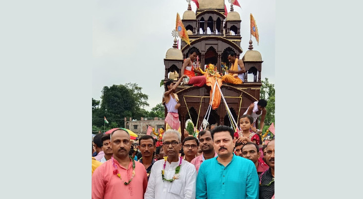 MLA Vikram Chandra Pradhan inaugurated a nearly 200-year-old chariot at ...