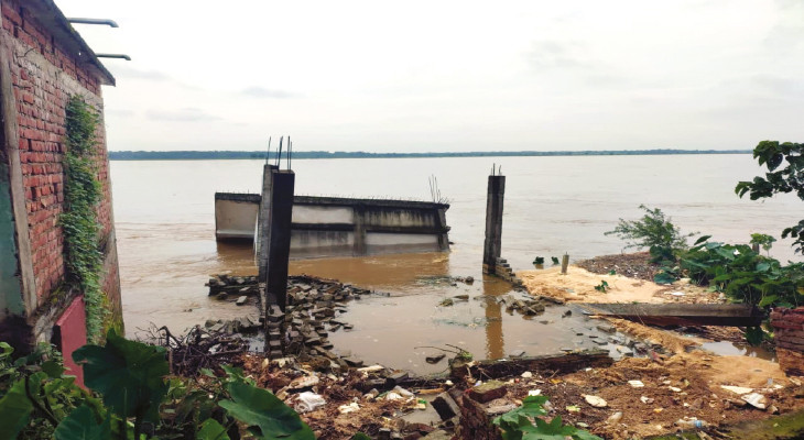 Vast areas of Nayagram and Gopiballavpur inundated by water released ...