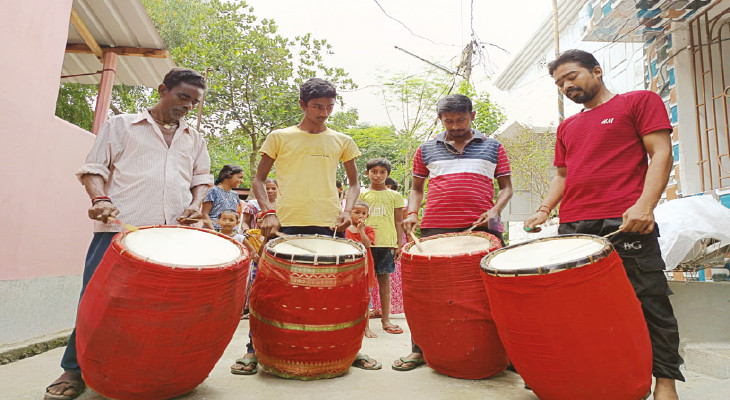 Balurghat city's dhakis migrate to other states for double income
