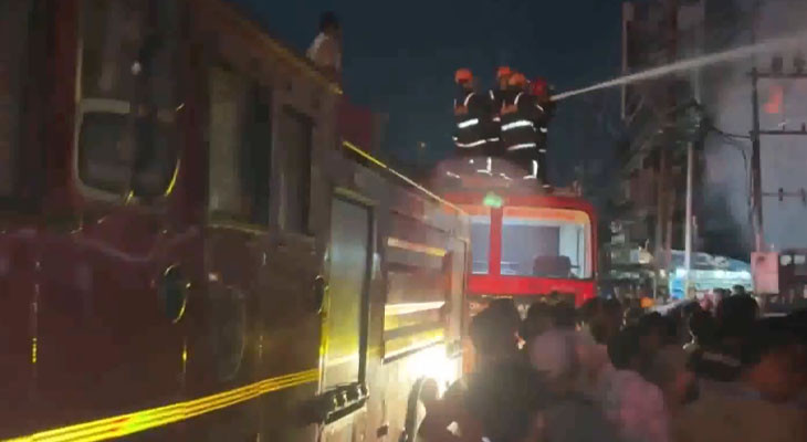 Fire breaks out at KV complex in Coonoor, Kerala, multiple fire engines ...