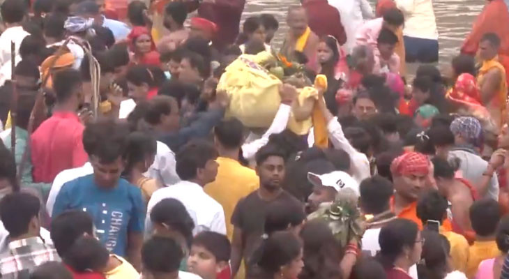 A large crowd gathers at Patna's College Ghat on the occasion of Chhath ...
