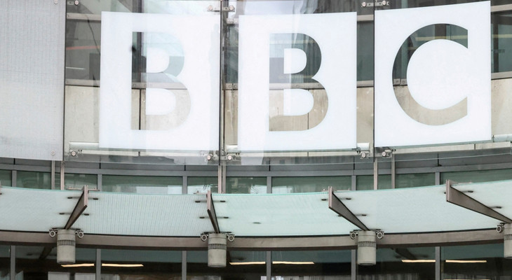 BBC boss resigns