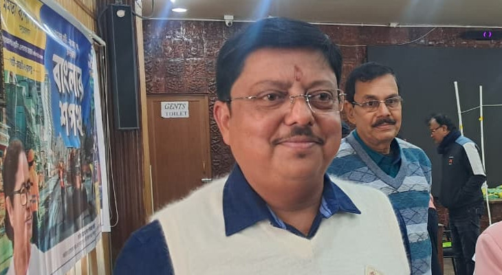 Surjit Saha becomes new chairman of Balurghat Municipality