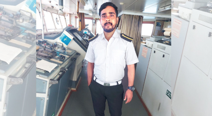 Gaighata engineer stuck at Iranian port, family worried