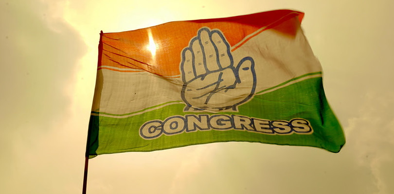 Congress-led UDF on track to form government in Kerala, leading in 99 ...