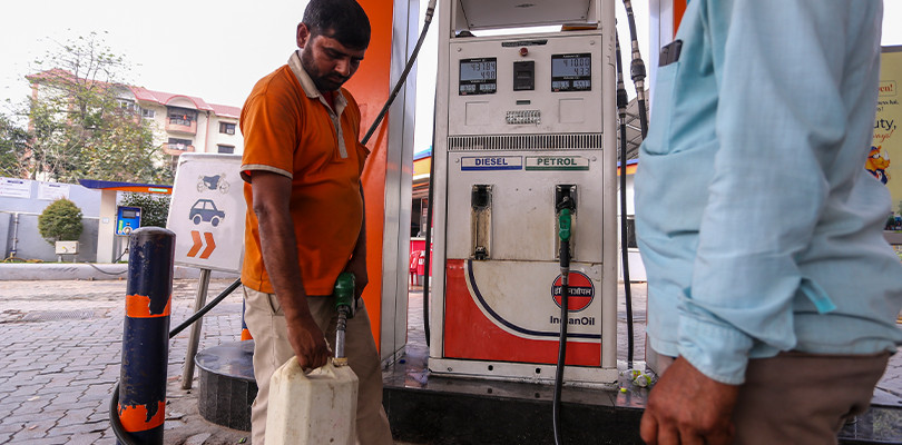 Petrol-diesel prices hiked! Common man in distress